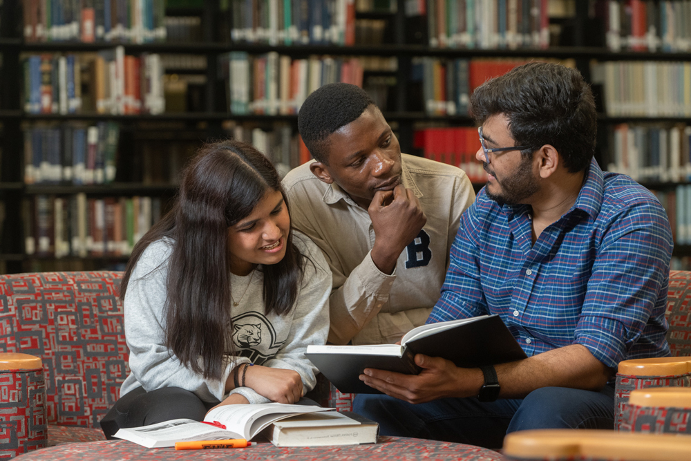 Paying for College | SIUE